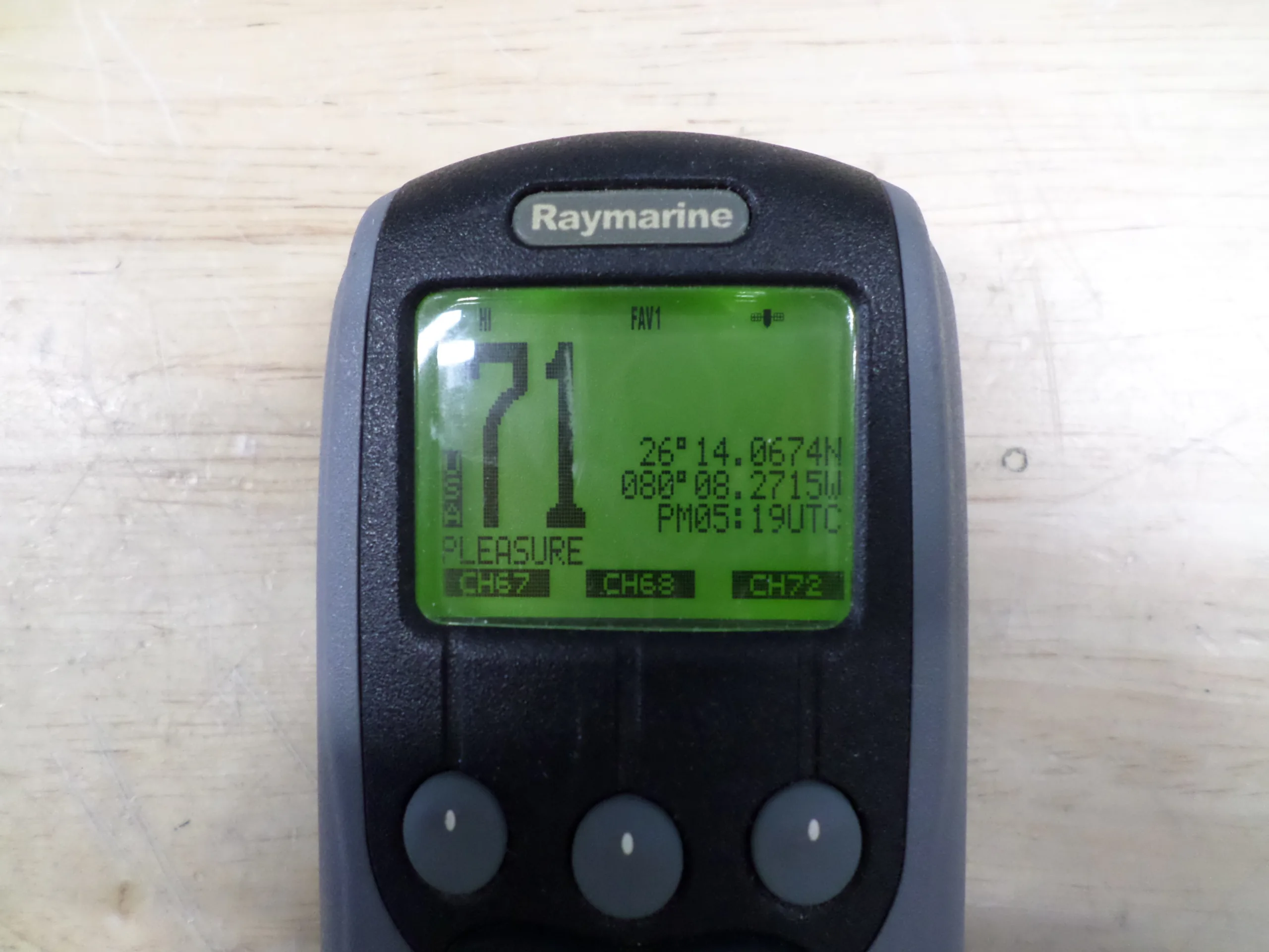 Raymarine RayMic Handset Part No. A46051 for RAY218 and RAY55 VHF ...