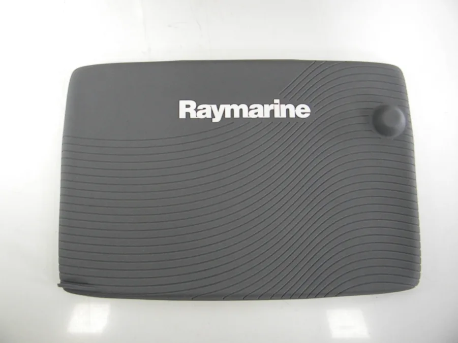 Raymarine e165 15.4" HybridTouch Multifunction Display w/ Sun Cover ...