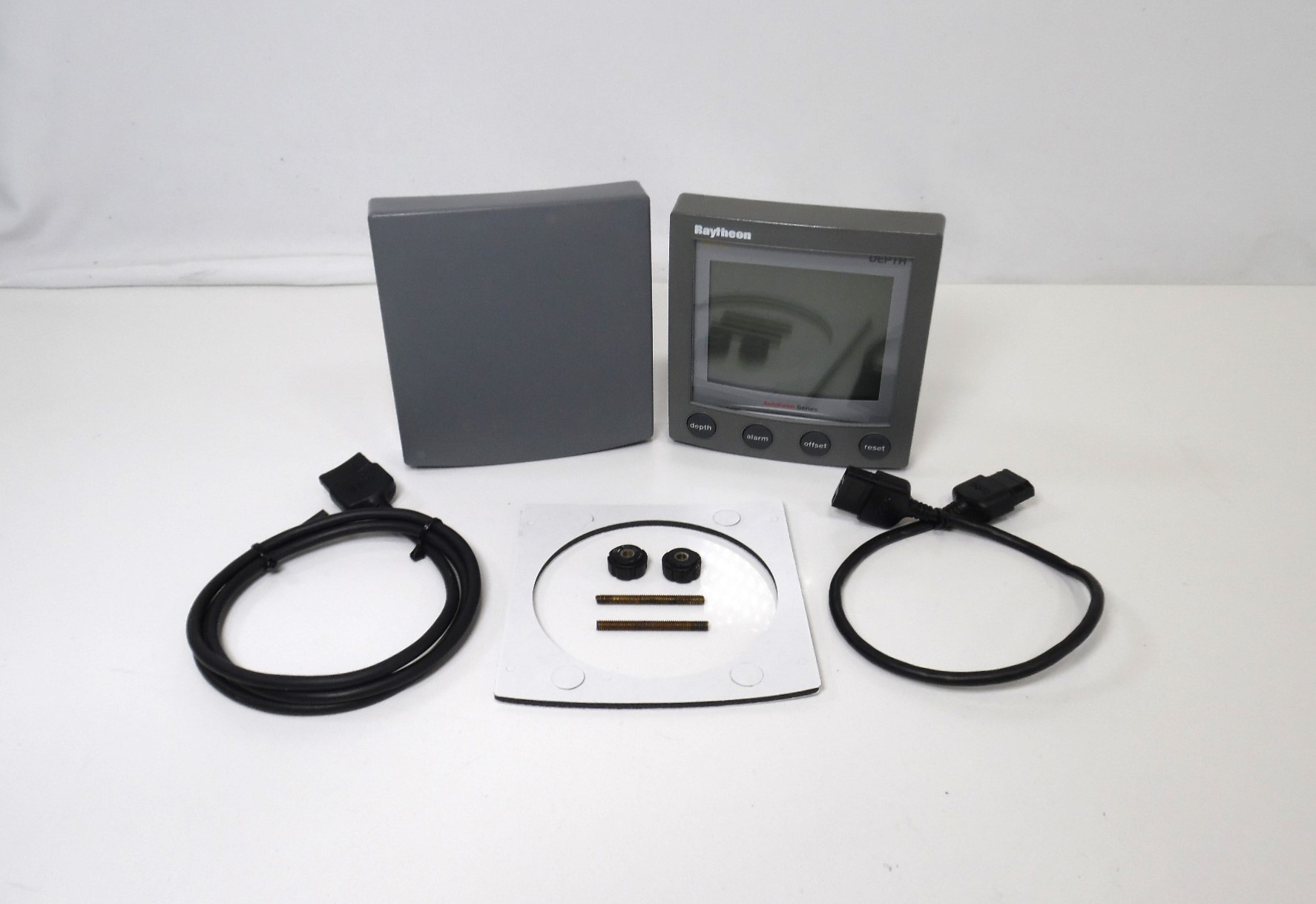 Raytheon ST60 Depth Instrument Display w/ Sun Cover - A22002 - *MME ...