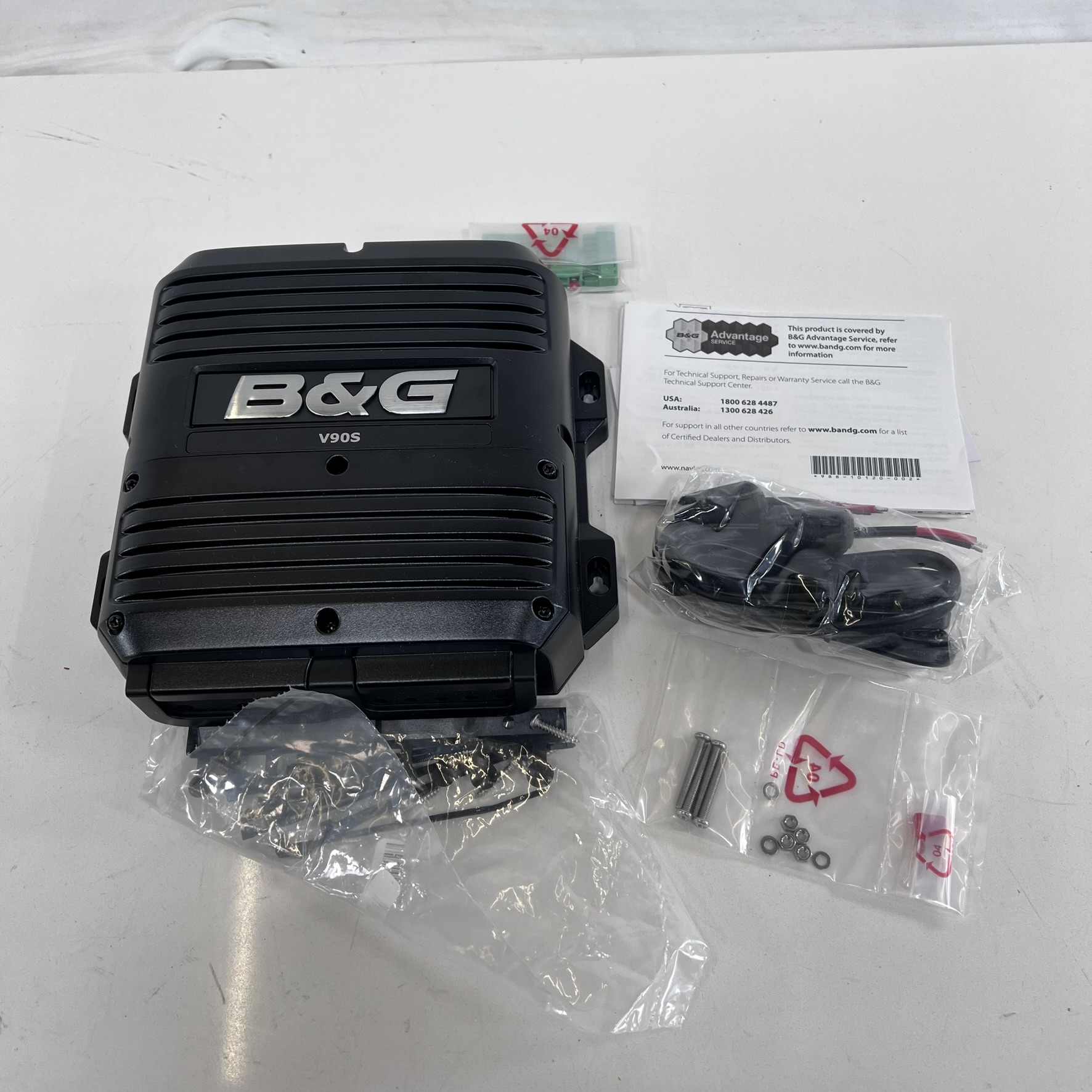 B&G B and G Navico V90S 000-14495-001 Black Box VHF Marine DSC AIS VHF ...
