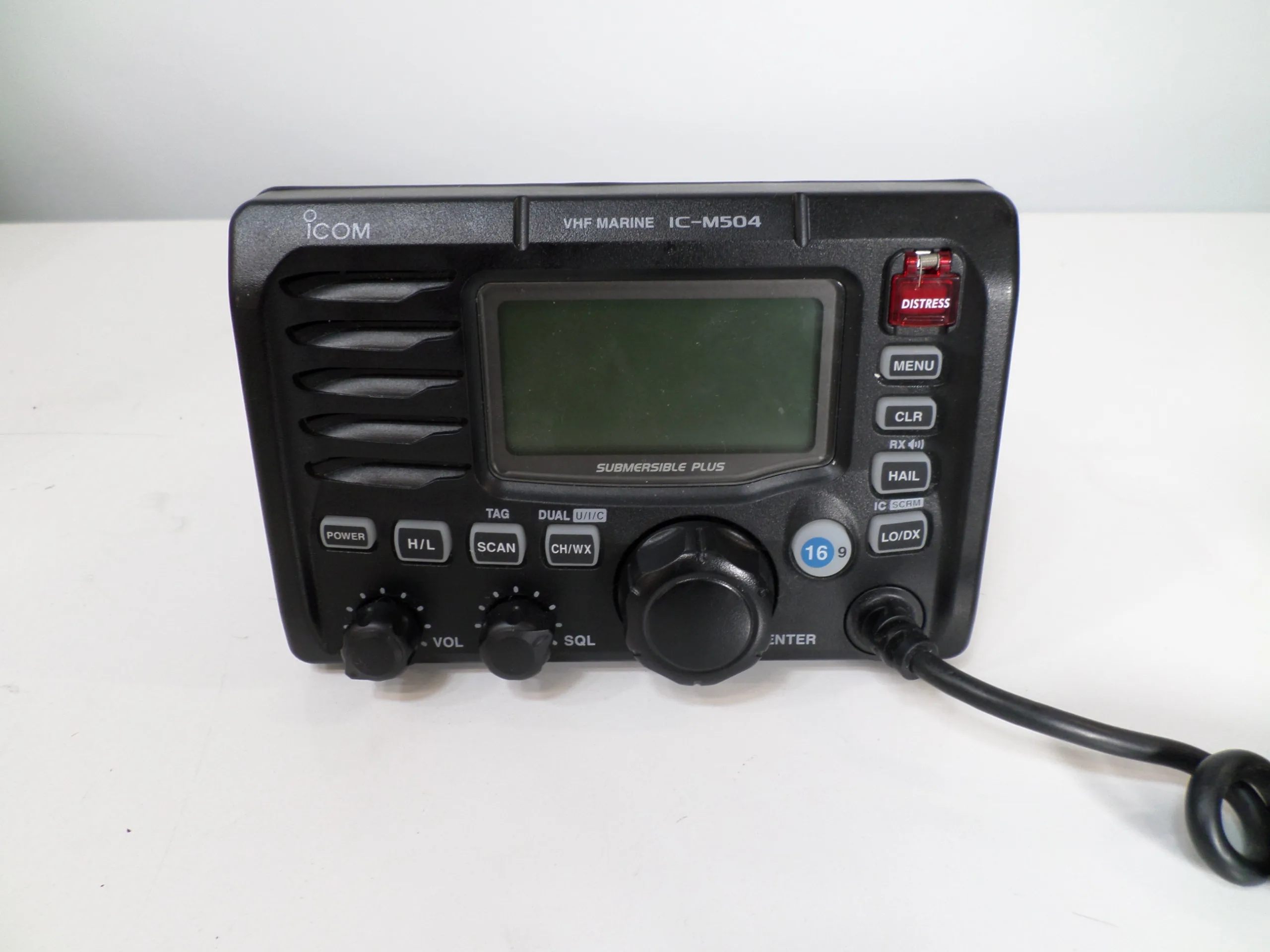 ICOM IC-M504 DSC Marine VHF Transceiver with Attached Mic - Good ...