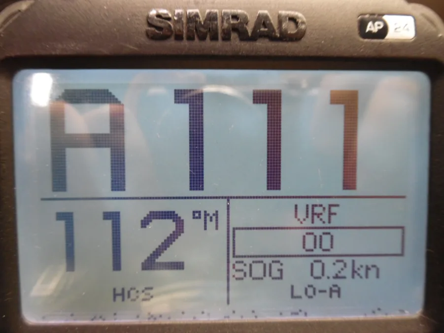 Simrad AP24 Autopilot Control Head 22096614 - Max Marine Electronics