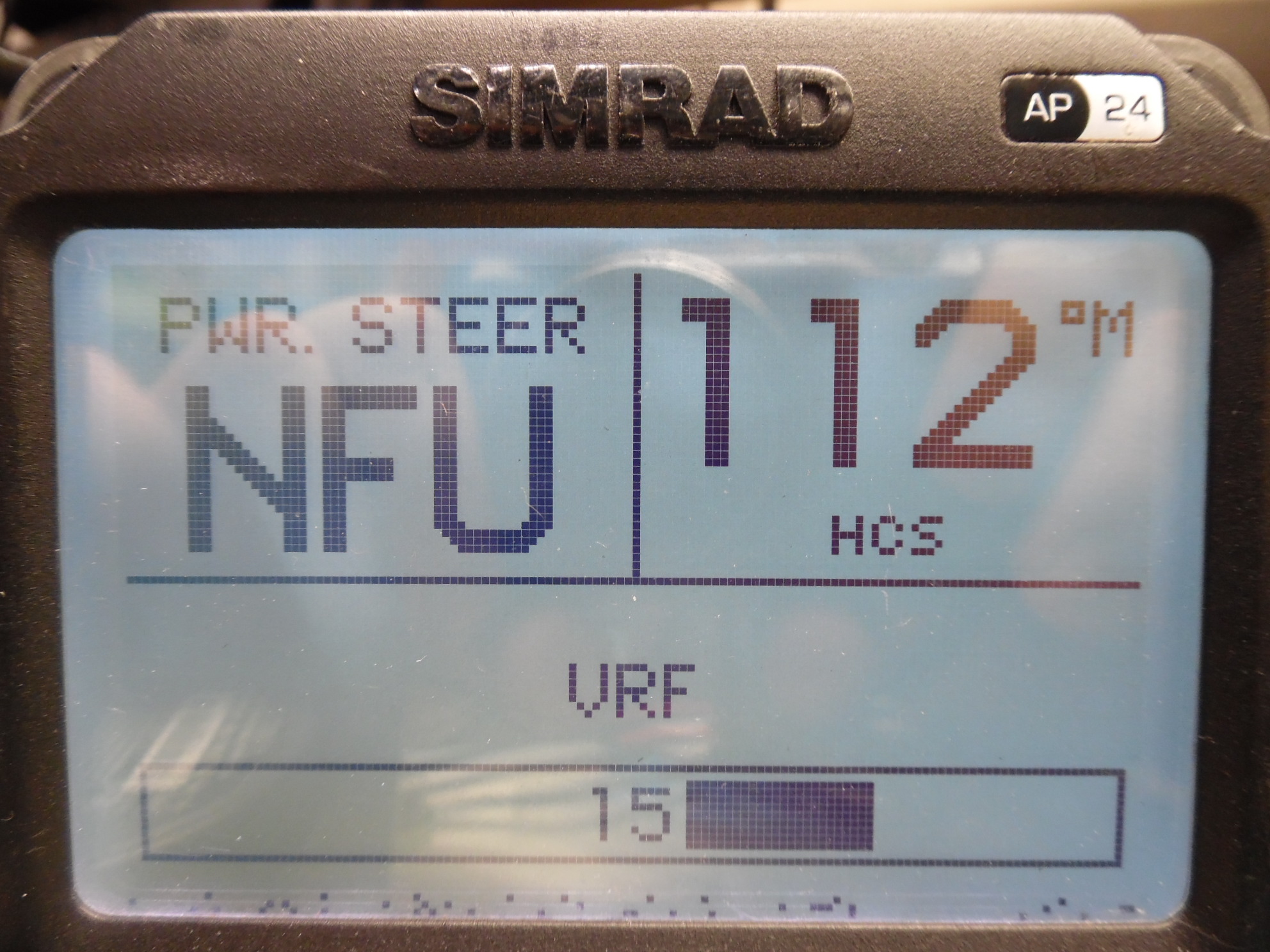 Simrad AP24 Autopilot Control Head 22096614 - Max Marine Electronics