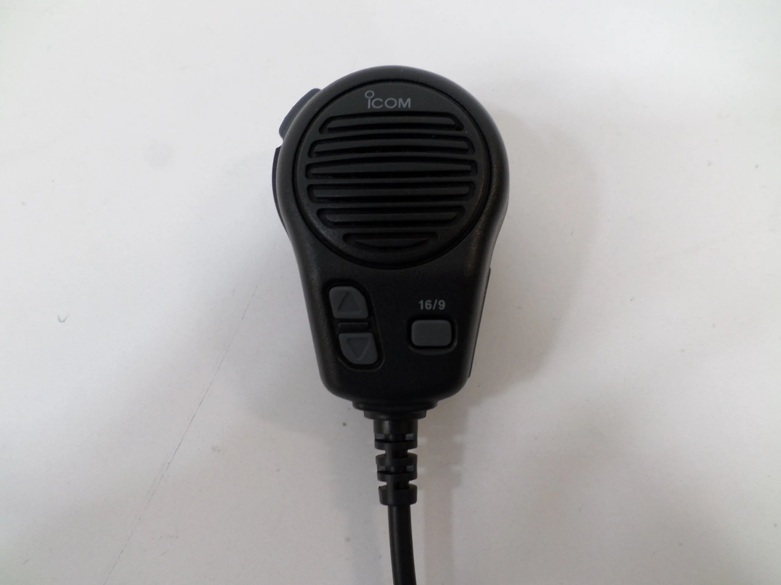 Icom HM-136B Detachable Mic for M504/602/604 Marine VHF Transceivers ...