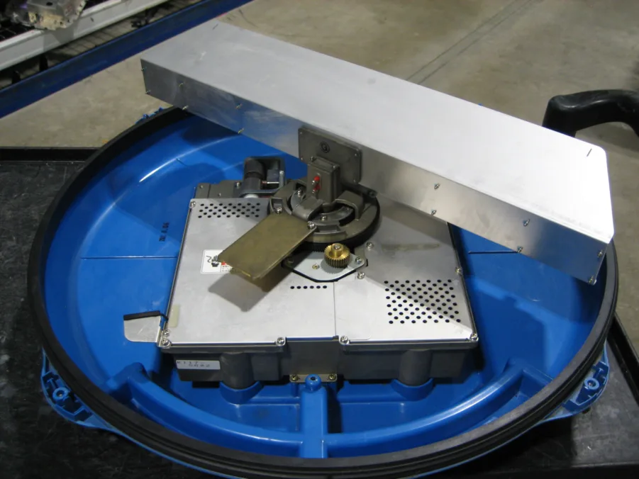 Furuno Navnet VX1 1833C 4kw 24" Dome Radar System ~ Fully Tested! - Max ...