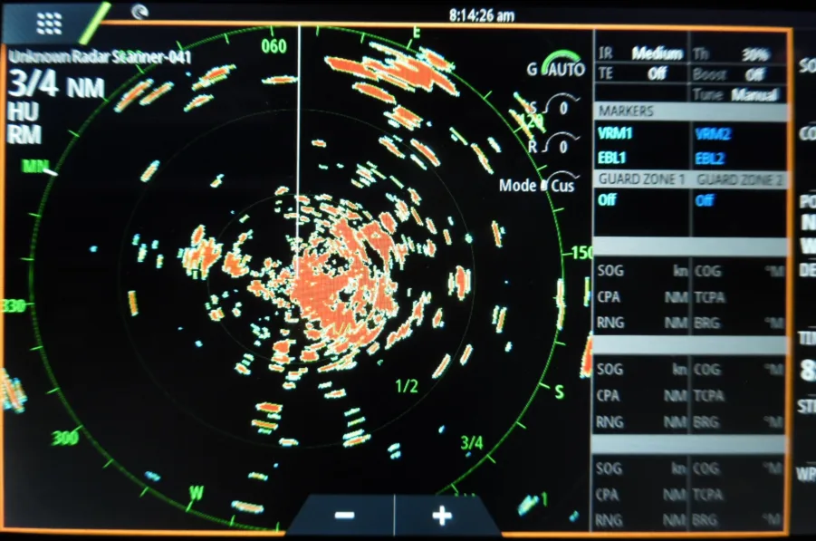 Simrad Halo20+ Pulse Compression Dome Radar (000-14536-001) Tested Good ...