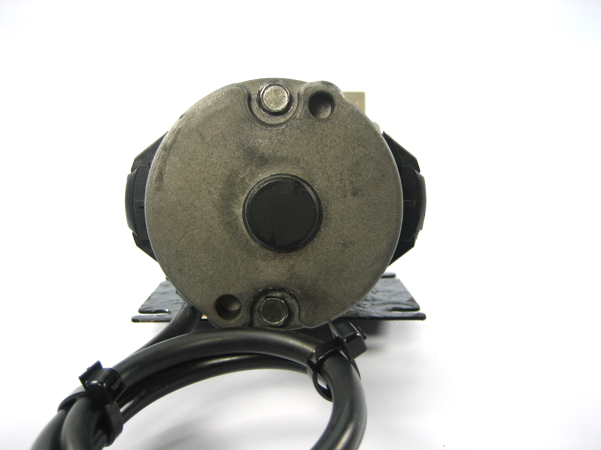 Simrad RPU160 12V Reversible Hydraulic Autopilot Pump - Max Marine ...
