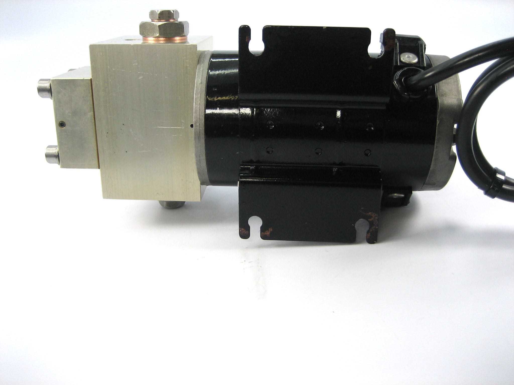 Simrad RPU160 12V Reversible Hydraulic Autopilot Pump - Max Marine ...
