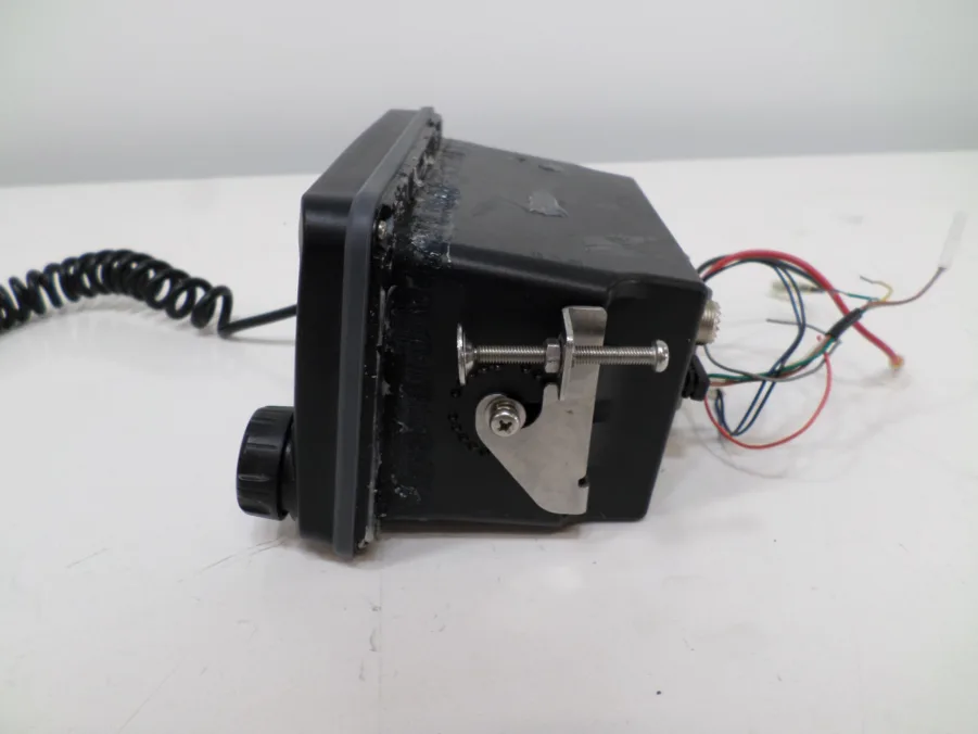 Icom IC-M506 Marine VHF Transceiver with Mounting Hardware - Tested ...