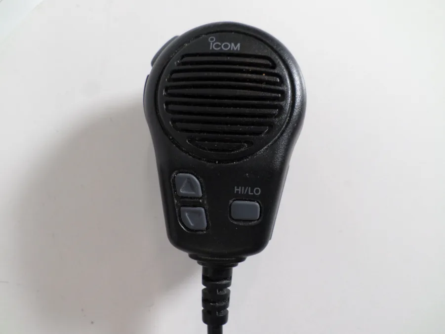 ICOM IC-M504 Marine Two Way VHF Radio with Attached Mic - Good ...