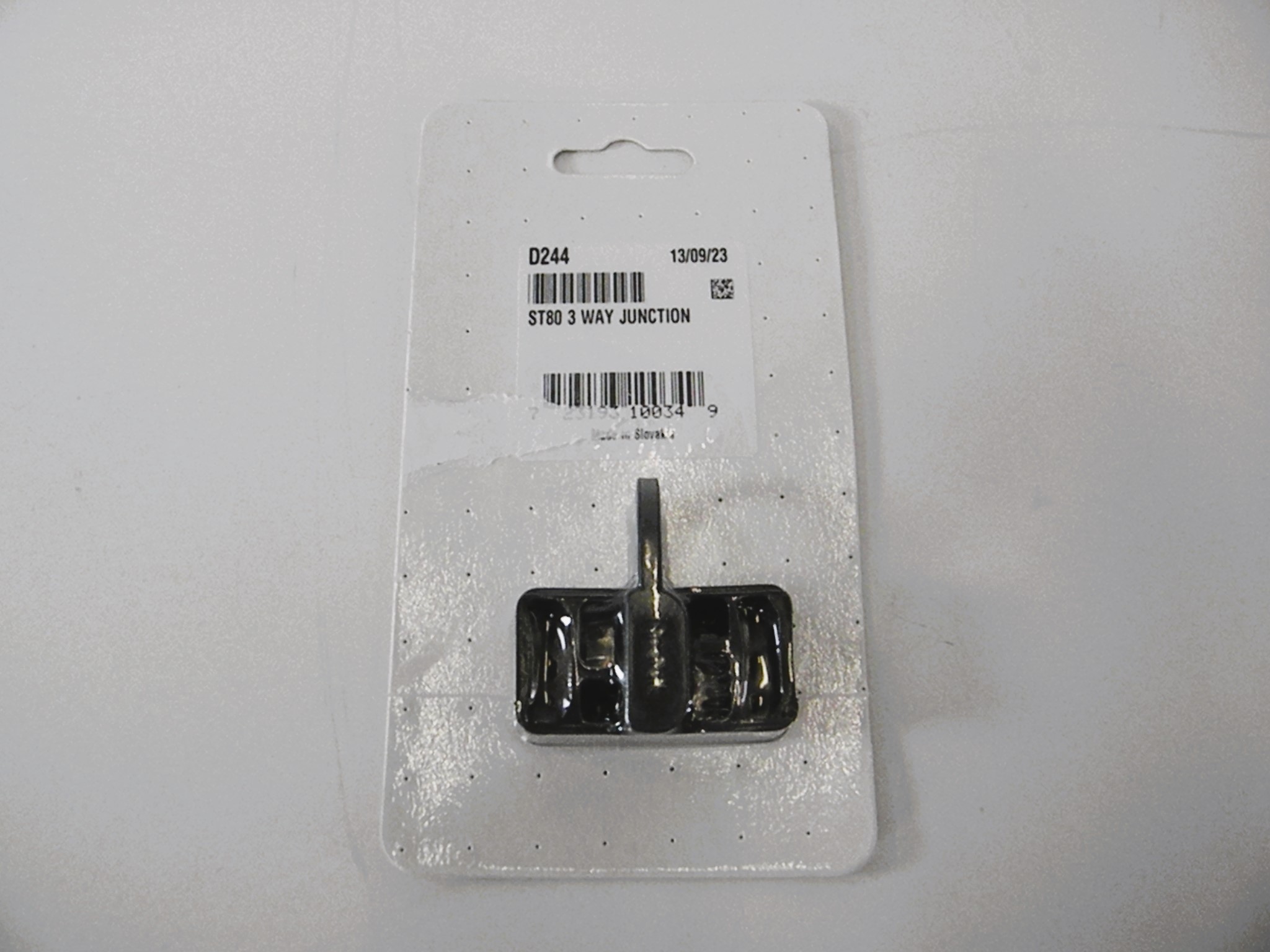 Raymarine Cable Assortment - D244, D230, A06073, A06045 & A80160 - Max ...