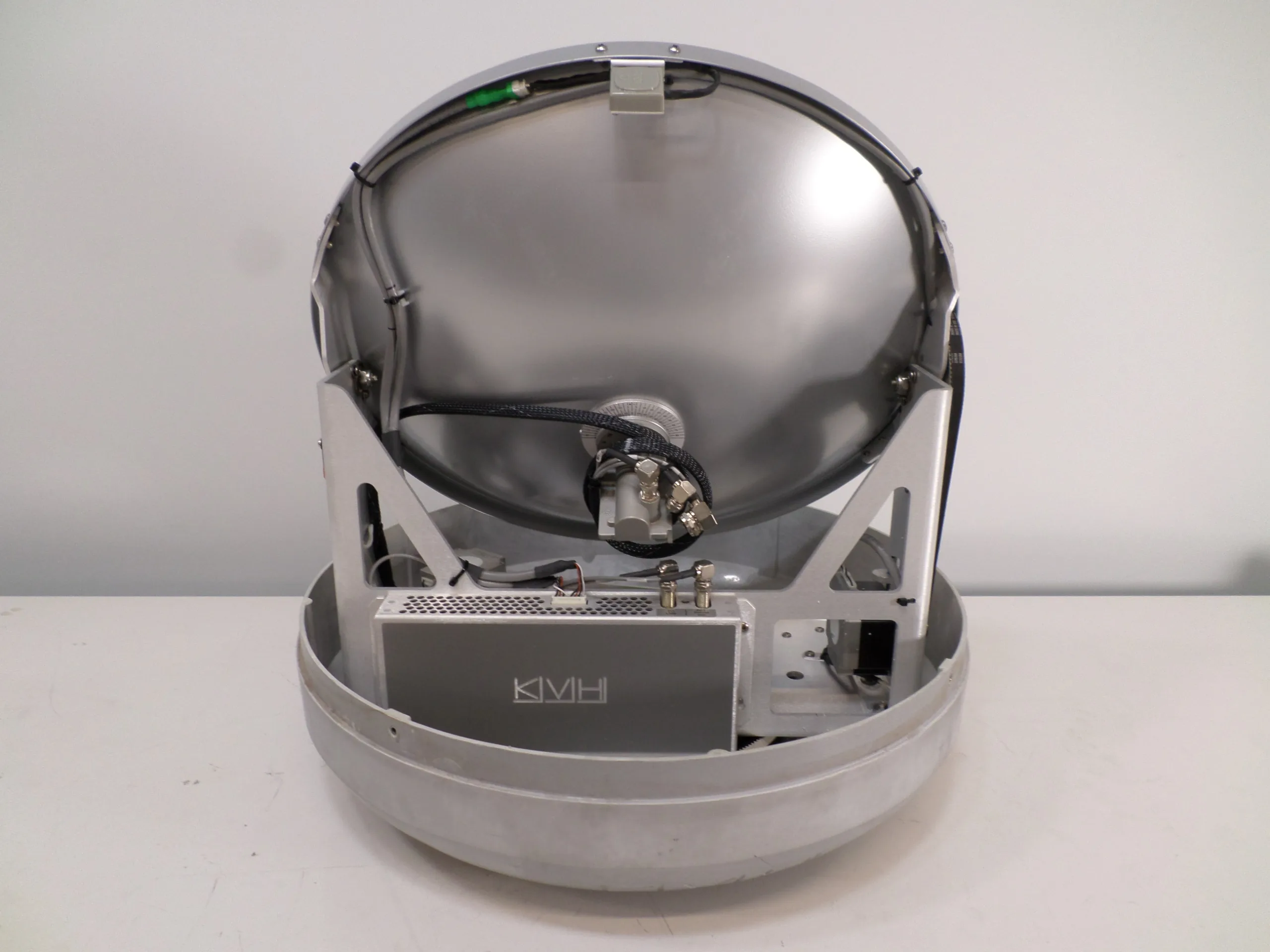 KVH TracVision TV5 45cm Complete Marine Satellite Tracking System with ...