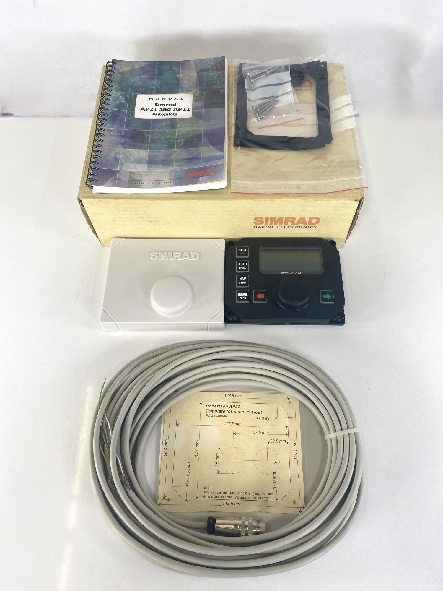 Simrad AP22 Autopilot Control Head New Open Box PN 22085849 - Max ...