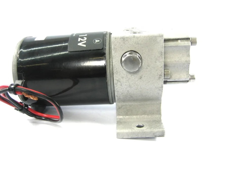 Raymarine 12V Type 2 Hydraulic Reversible Autopilot Pump M81121 - Max ...