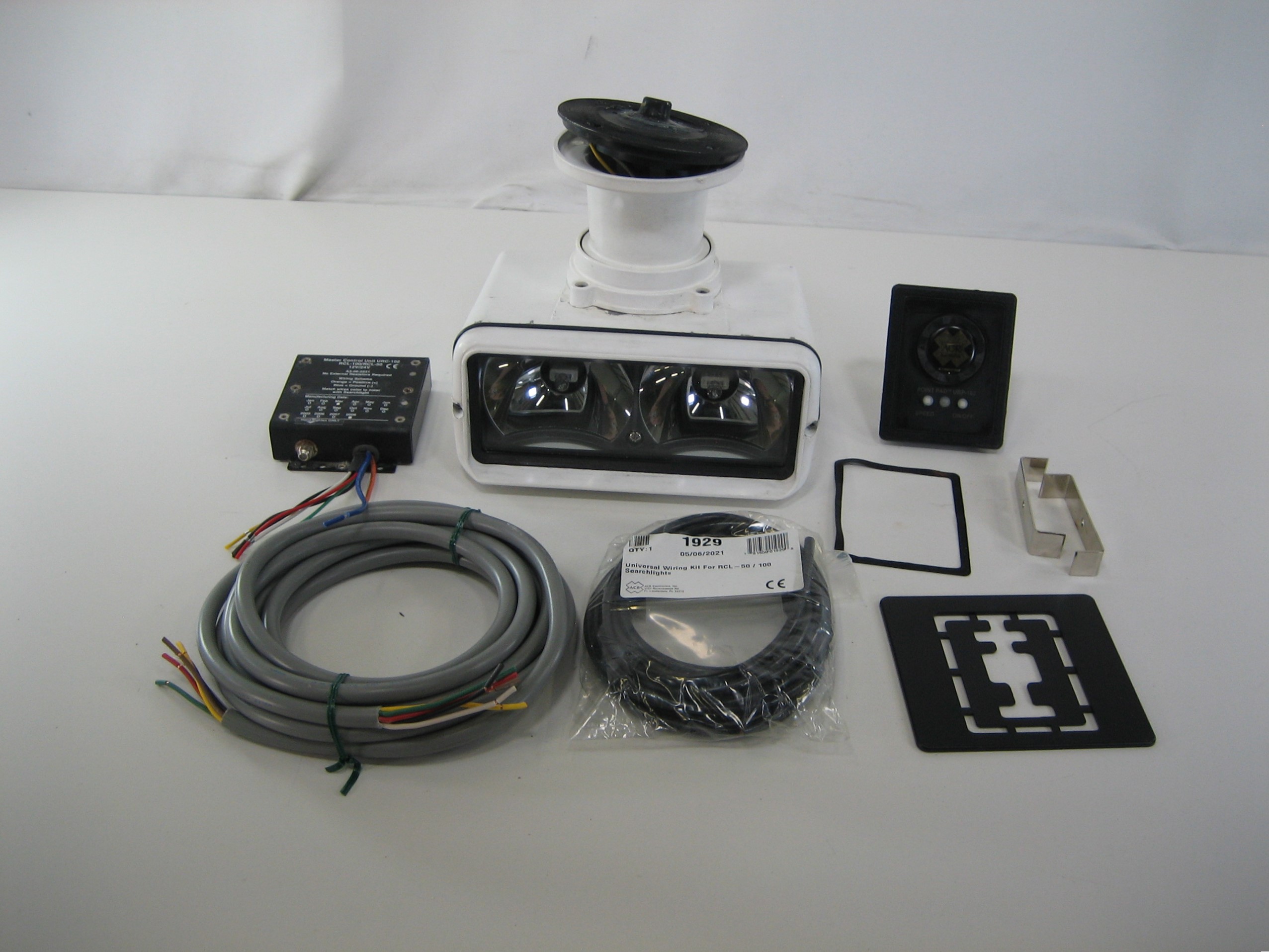 ACR RCL-100D Remote Control Search Light + Point Pad 24v TESTED GOOD ...