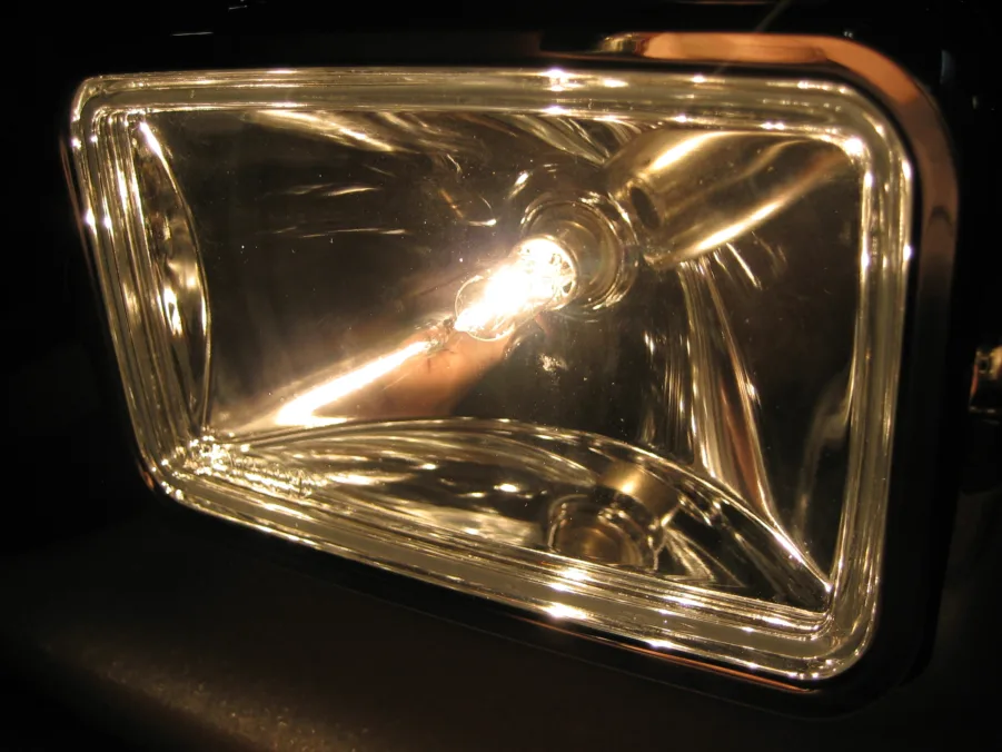 GoLight 3026 Stryker Hardwired Halogen Spotlight - Chrome - Max Marine ...