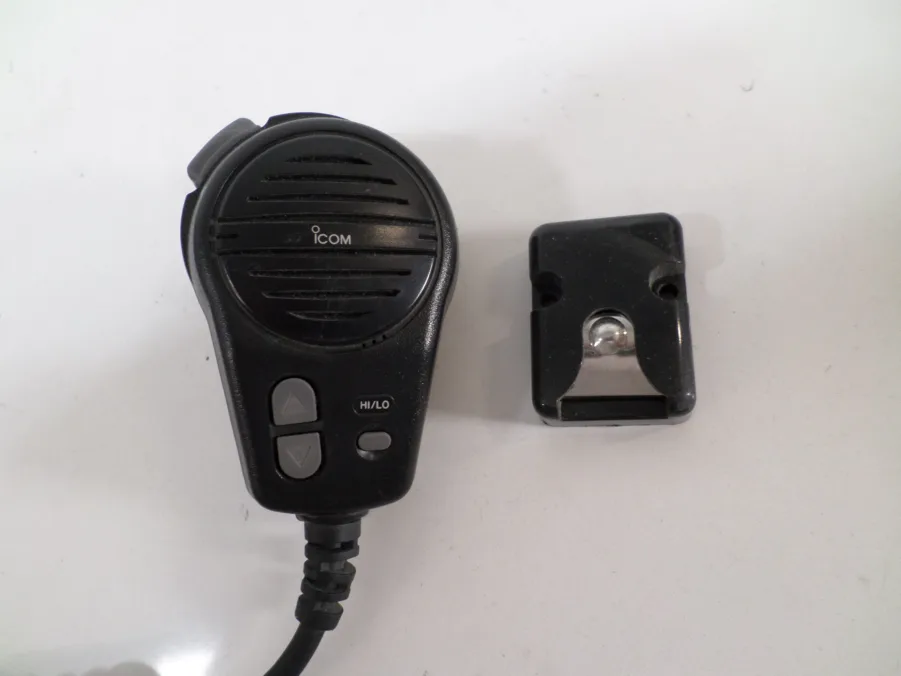 Icom IC-M59 Marine VHF Radio with Mic and Mounting Plate - Fully Tested ...