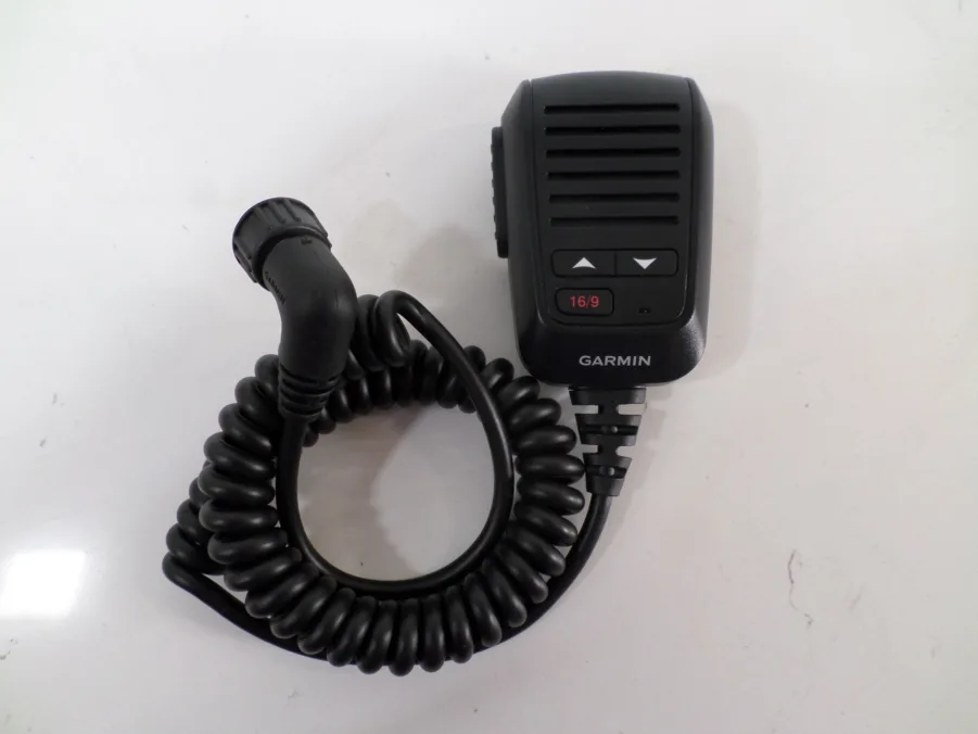 Garmin VHF210 Marine DSC Radio with Detachable Mic - Fully Tested - Max ...