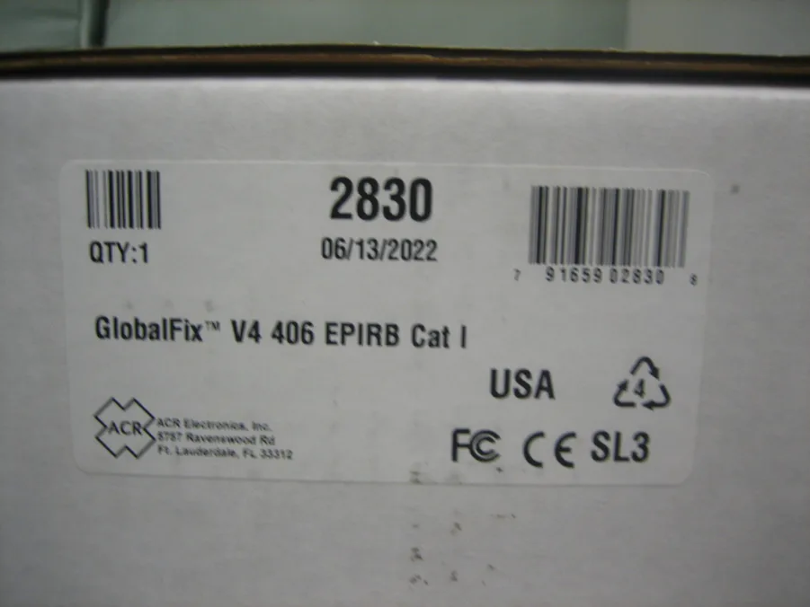 ACR 2830 GlobalFix V4 Category I EPIRB w/Auto Hydrostatic Release *NEW ...