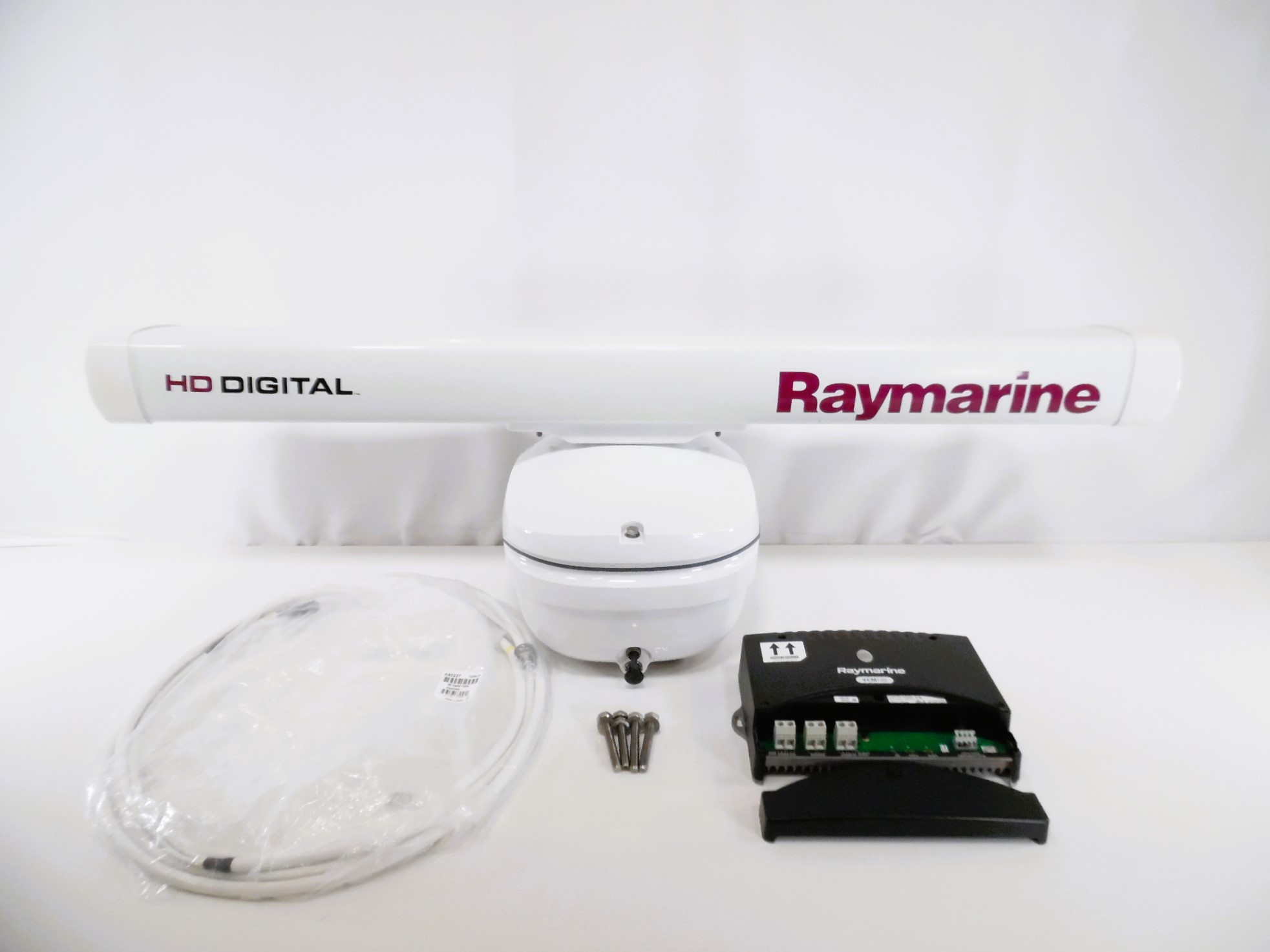 Raymarine 4kw 48" HD Digital Open Array Radar System MME REFURB ...