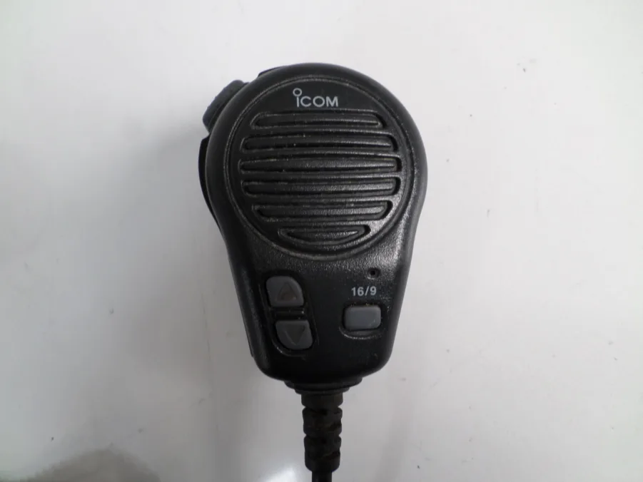 Icom IC-M502 Marine DSC VHF Radio with Attached Mic - Tested - Max ...