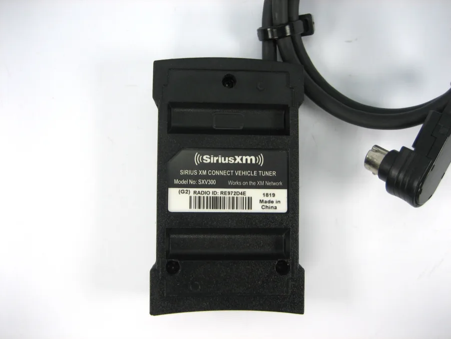 Sirius XM SXV300 Connect Vehicle Tuner RE972D4E & Antenna - Max Marine ...