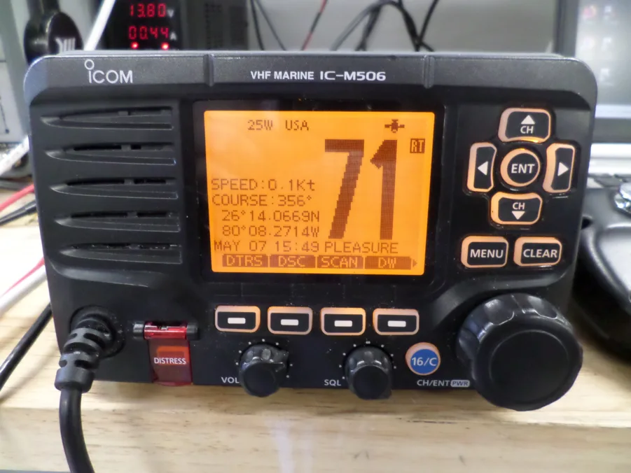 Icom IC-M506 Marine VHF Transceiver With Front Attached Mic - *Tested ...