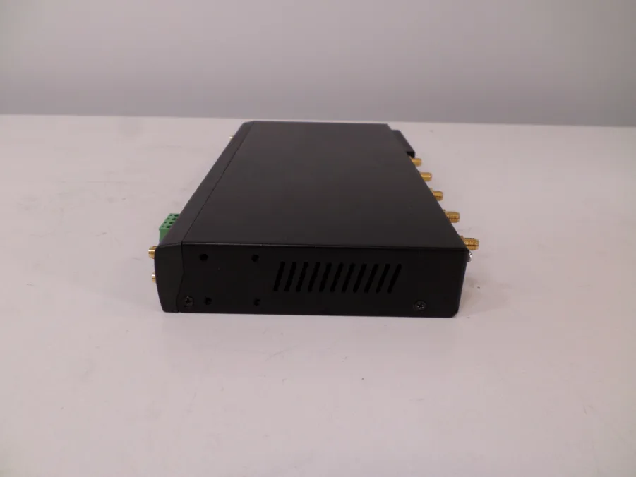 Pepwave Max HD2 LTEA Dual 4G Wiresless Router - Tested - Max Marine ...