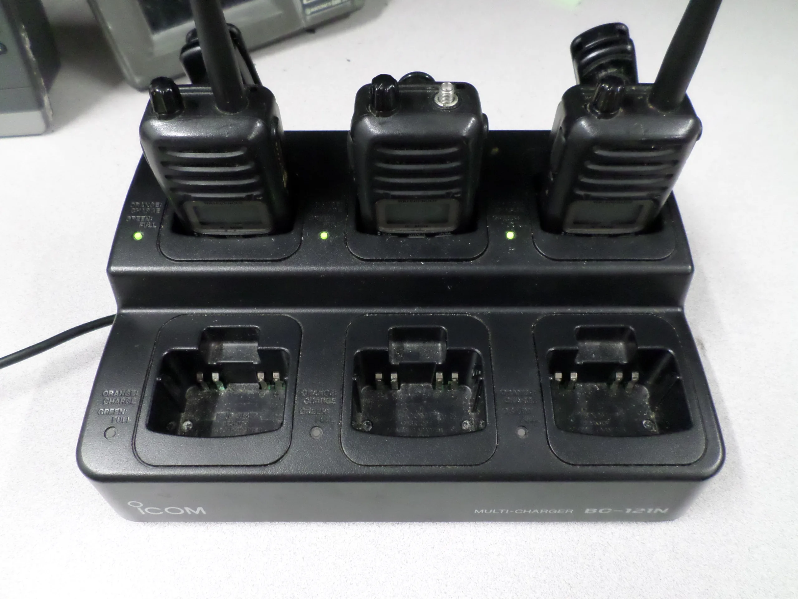 Icom IC-M88 Portable Marine VHF Radios With Charger - Max Marine ...