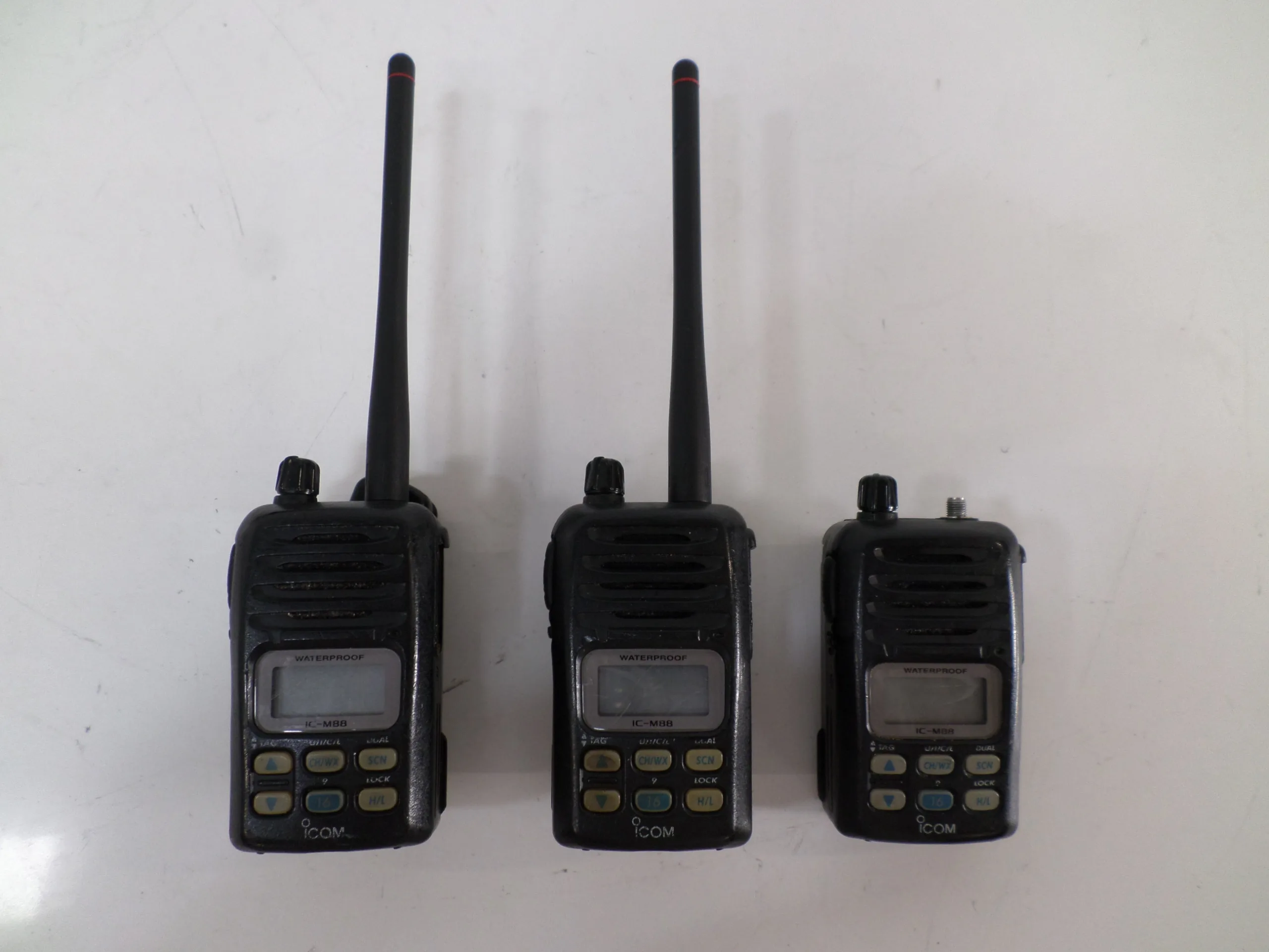 Icom IC-M88 Portable Marine VHF Radios With Charger - Max Marine ...