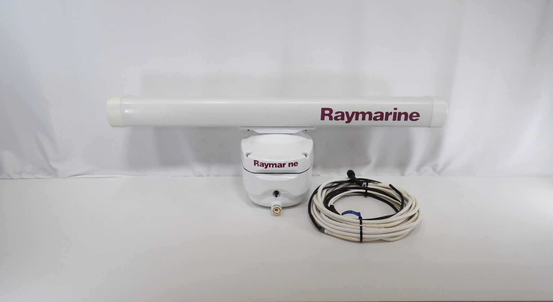 Raymarine 4kW Analog 4'ft. Open Array Radar w/ 54'ft Cable - M92654-S ...