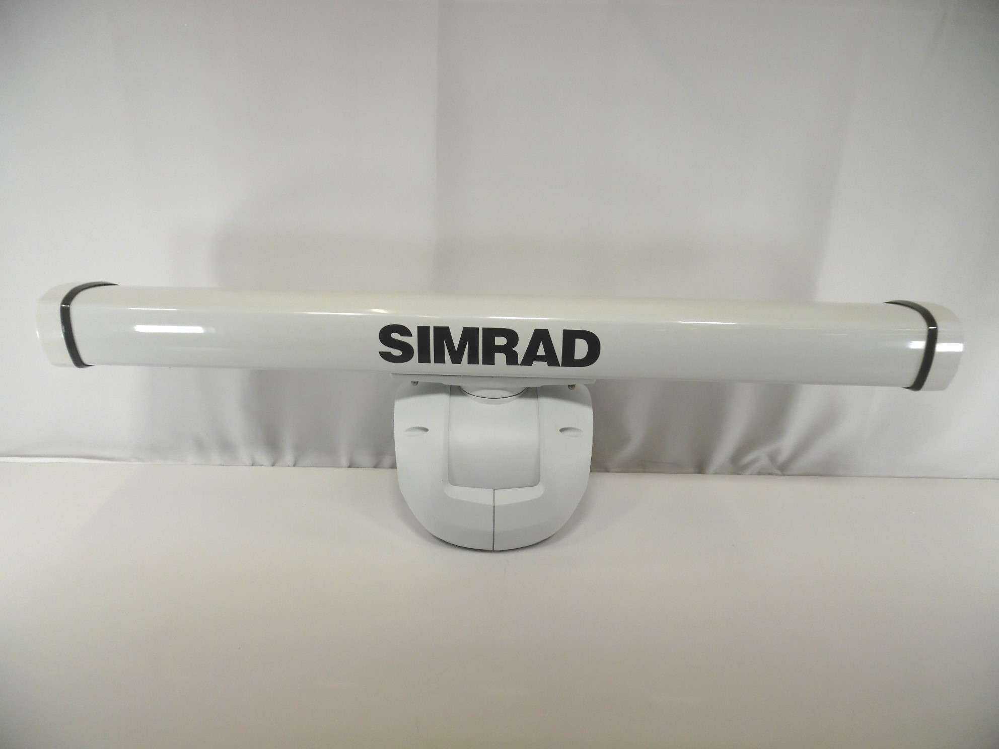 SIMRAD HALO 4 Pulse Compression Radar 4′ Open Array W/RI-12 -BENCH ...