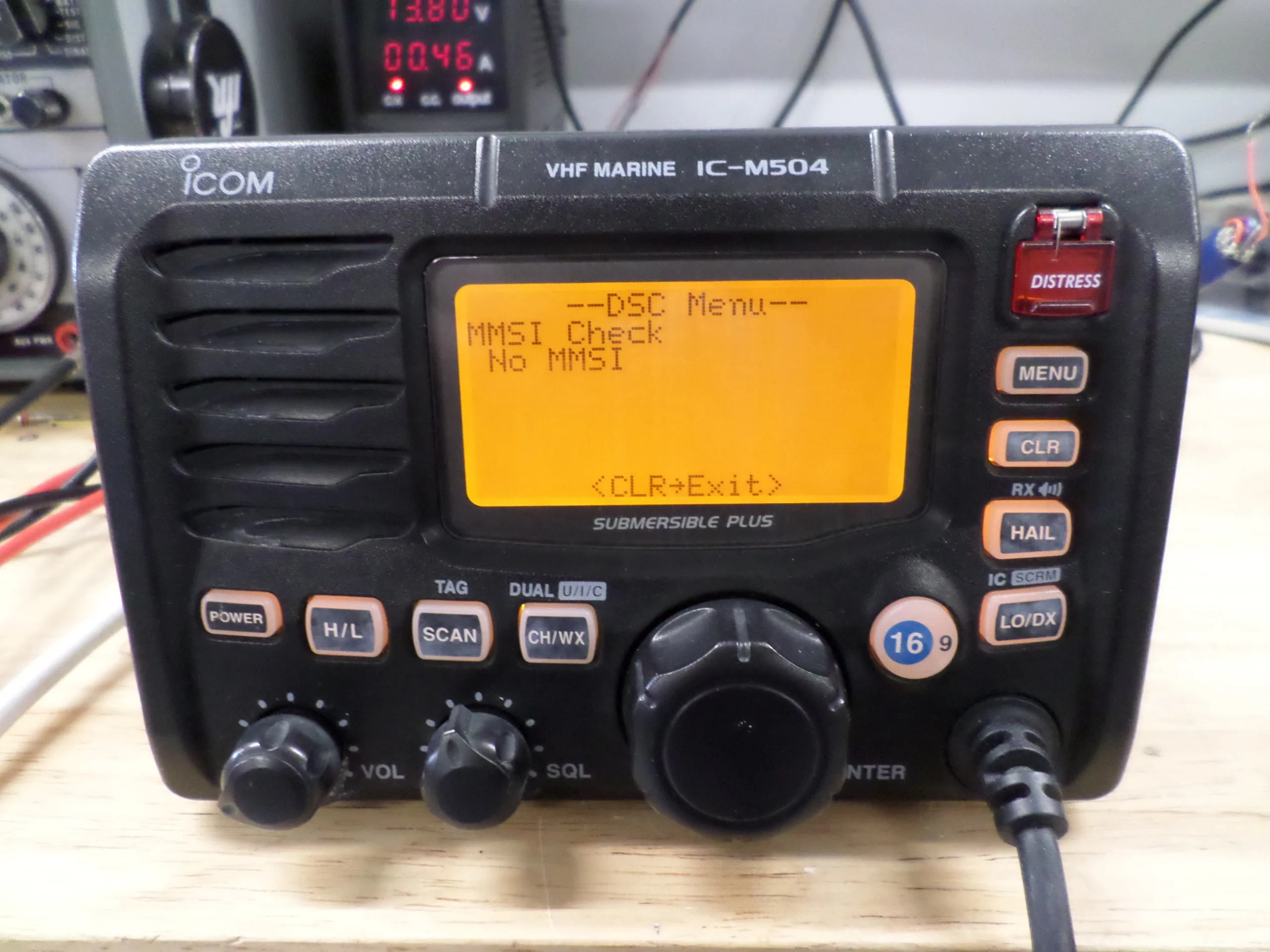 ICOM IC-M504 Marine Two Way VHF Radio with Attached Mic - *Tested ...