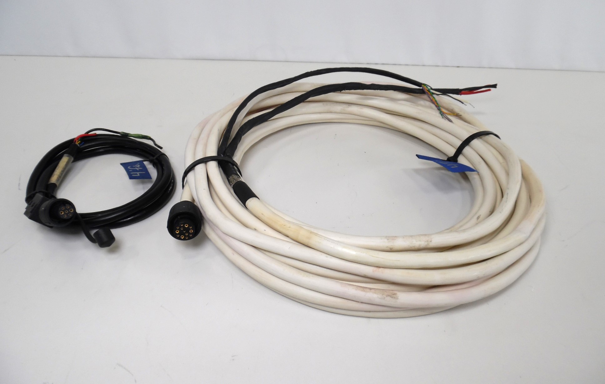 Raymarine 4kW Analog 4'ft. Open Array Radar M92654 w/ Raytheon R80 CRT ...