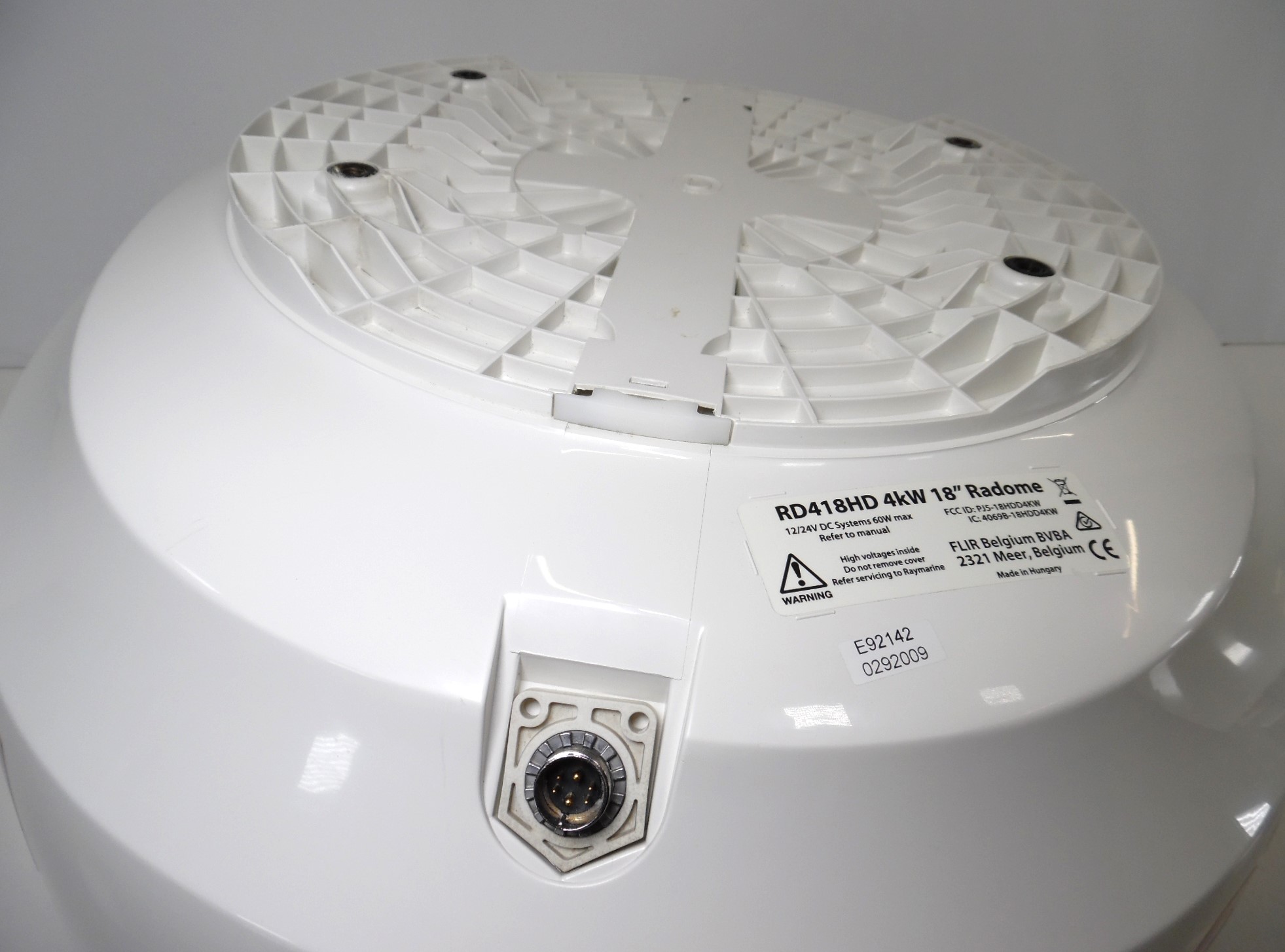 Raymarine RD418HD 4kW 18" Digital Color Radome w/ NEW 10m Cable ...