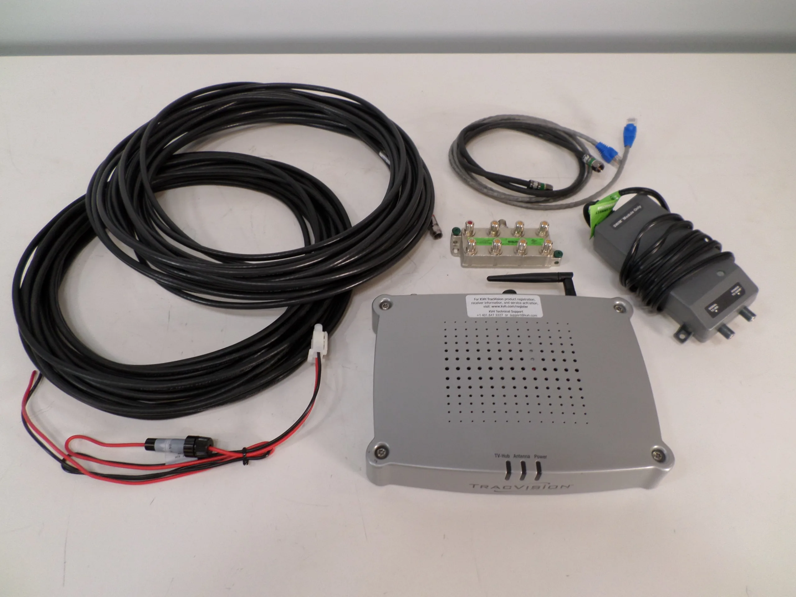 KVH TracVision UHD7 Complete 24" Marine System for DirectTV - Fully ...