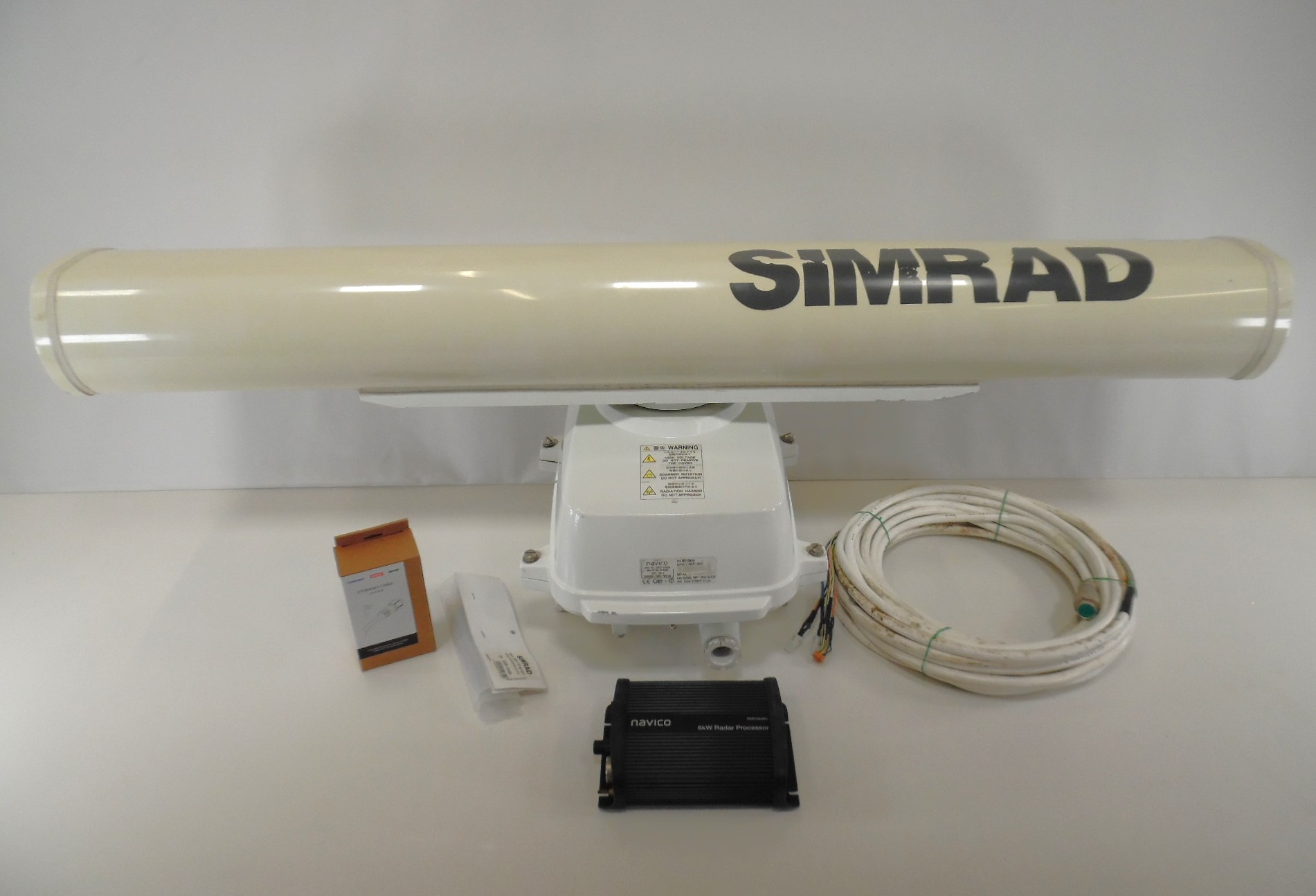 Simrad/Navico 6kw TX06S-1 4′ HD Digital Radar f/ NSS EVO3/EVO3s 1/ 2 ...