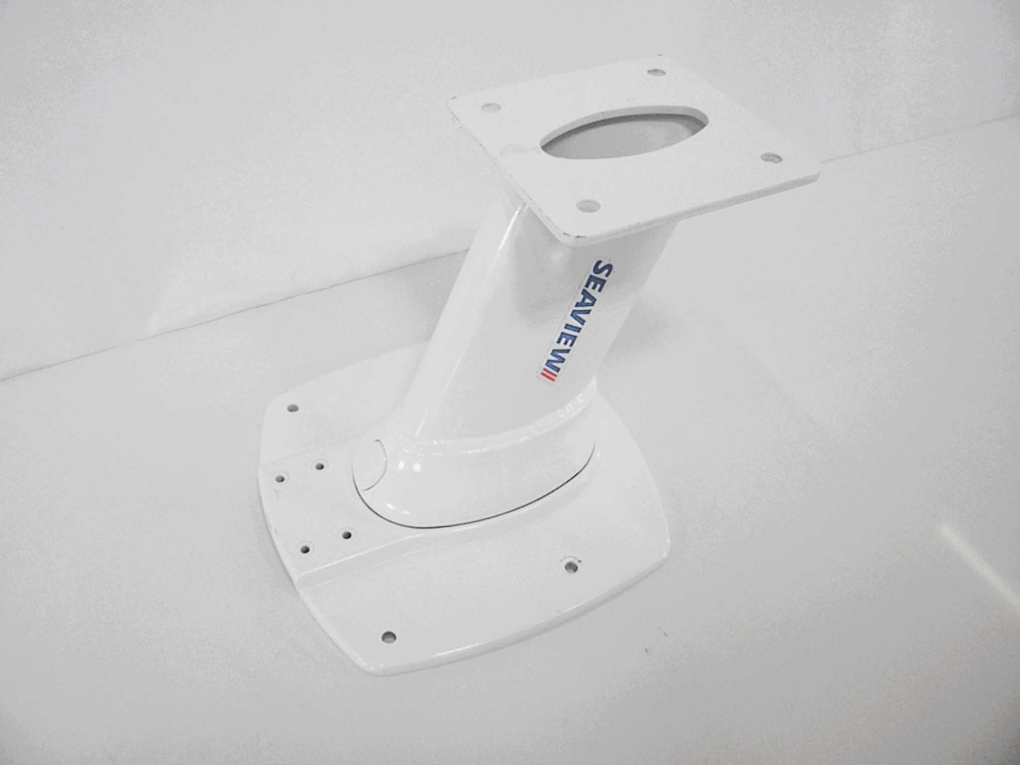 SeaView 10" Aft Leaning Modular Mount w/ Universal Top Plate f/ Garmin ...