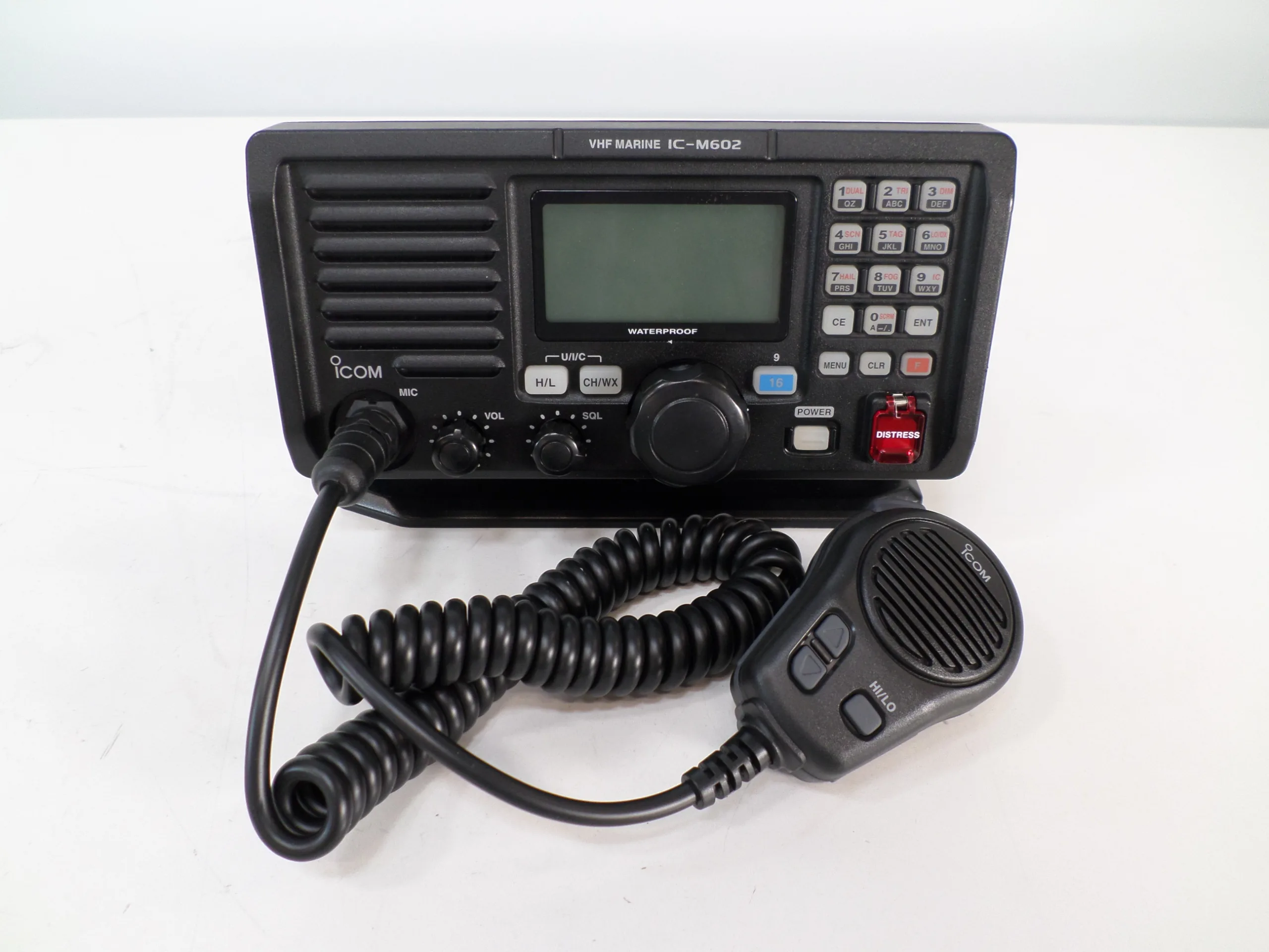 ICOM IC-M602 Marine DSC VHF Radio with Detachable Mic and Mount - Max ...