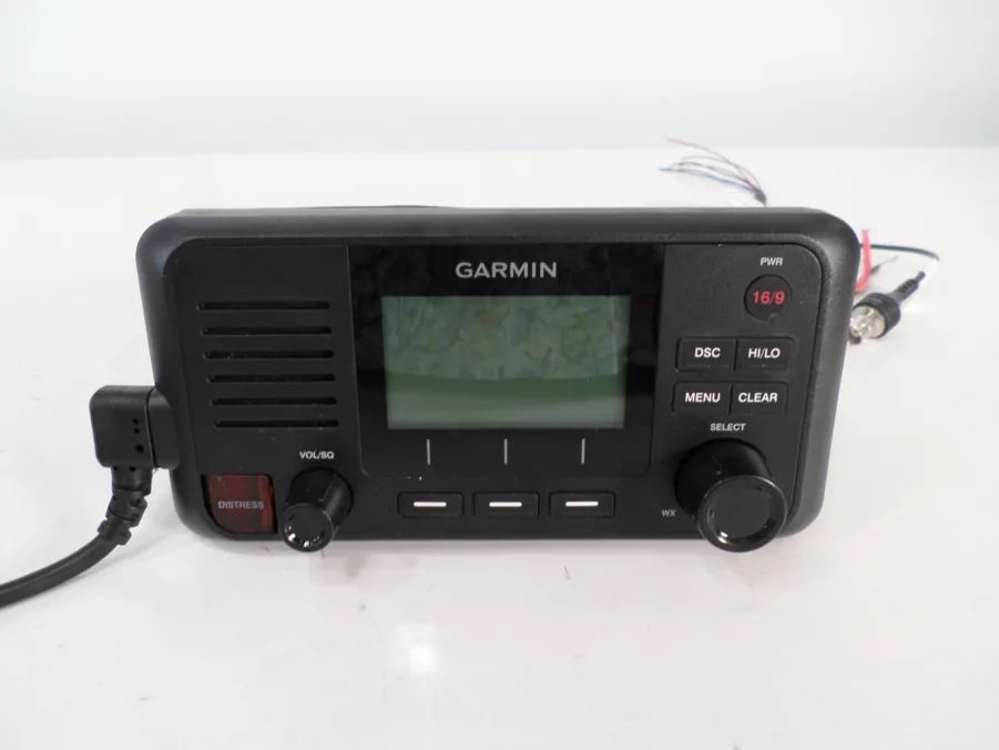 Garmin VHF 115 Marine DSC VHF Radio with Built in GPS - Tested - Max ...