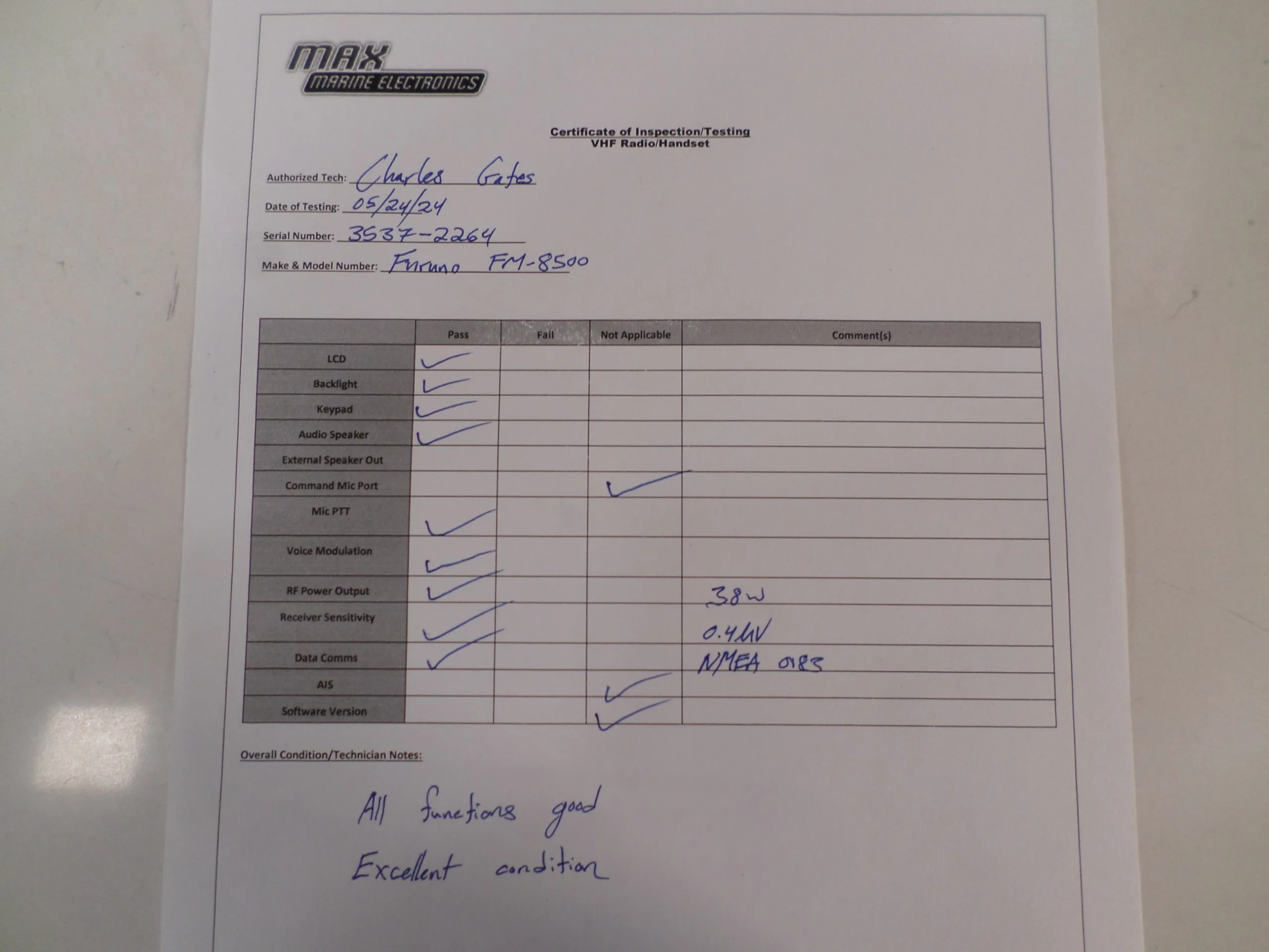 Furuno FM-8500 Commercial Grade Marine DSC VHF Radio with Handset ...