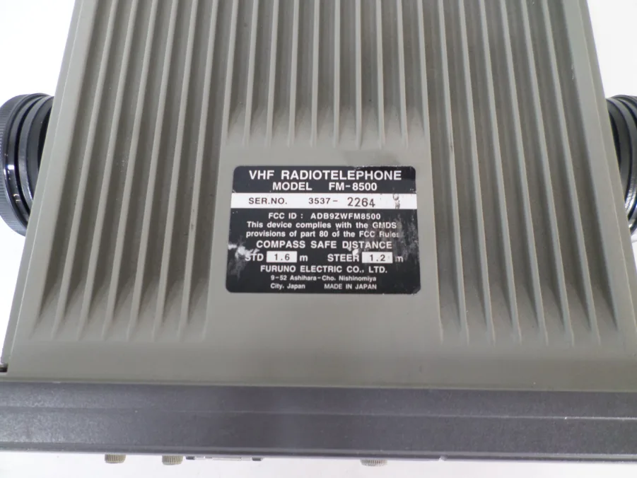 Furuno FM-8500 Commercial Grade Marine DSC VHF Radio with Handset ...