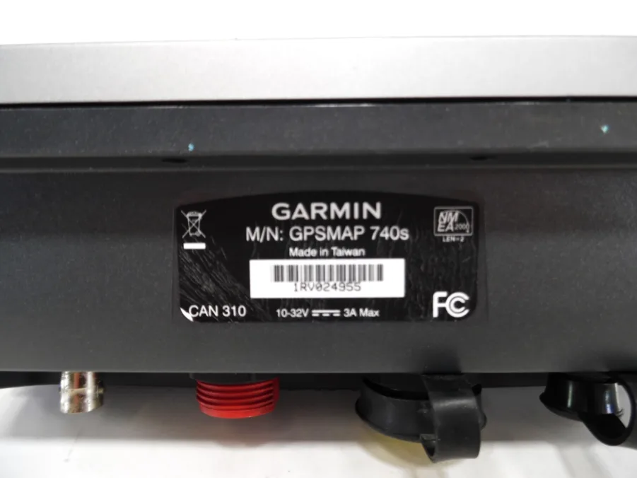 Garmin GPSMAP 740s Stand-Alone Touchscreen Chartplotter w/Sun Cover ...