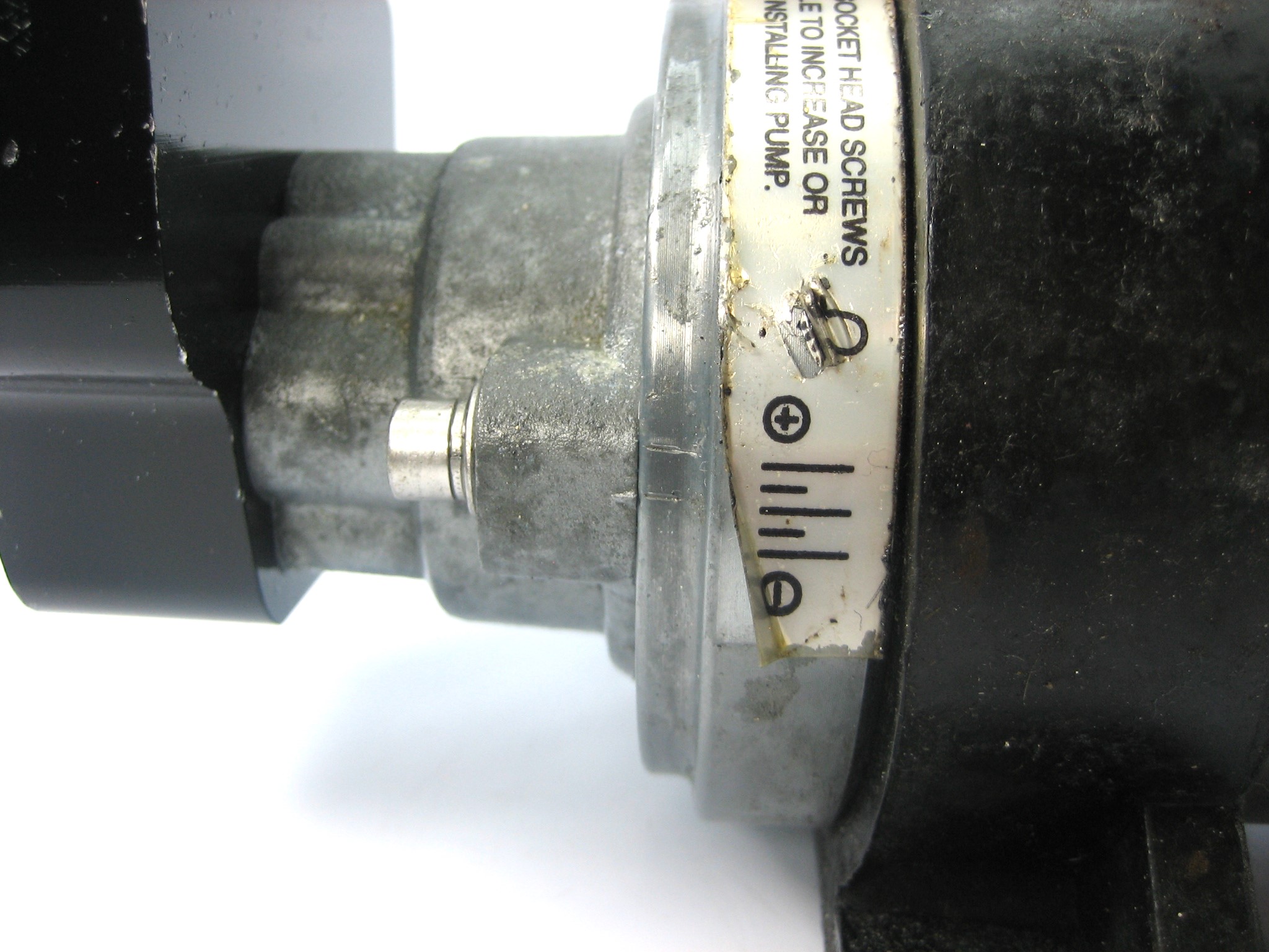 Garmin GHP10 12V 1.2L Hydraulic Reversible Autopilot Pump - Max Marine ...