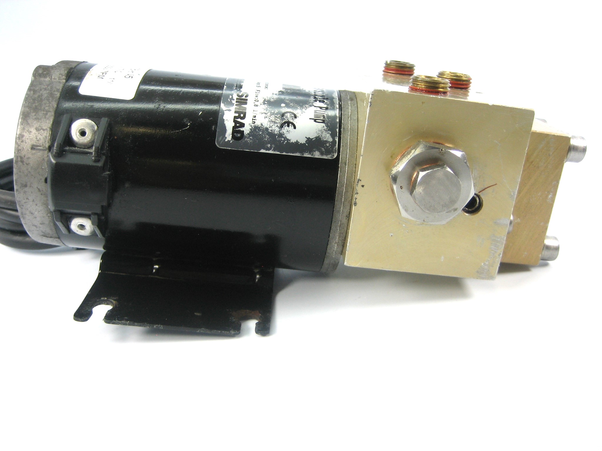 Simrad RPU80 12V Hydraulic Reversible Autopilot Pump - Max Marine ...