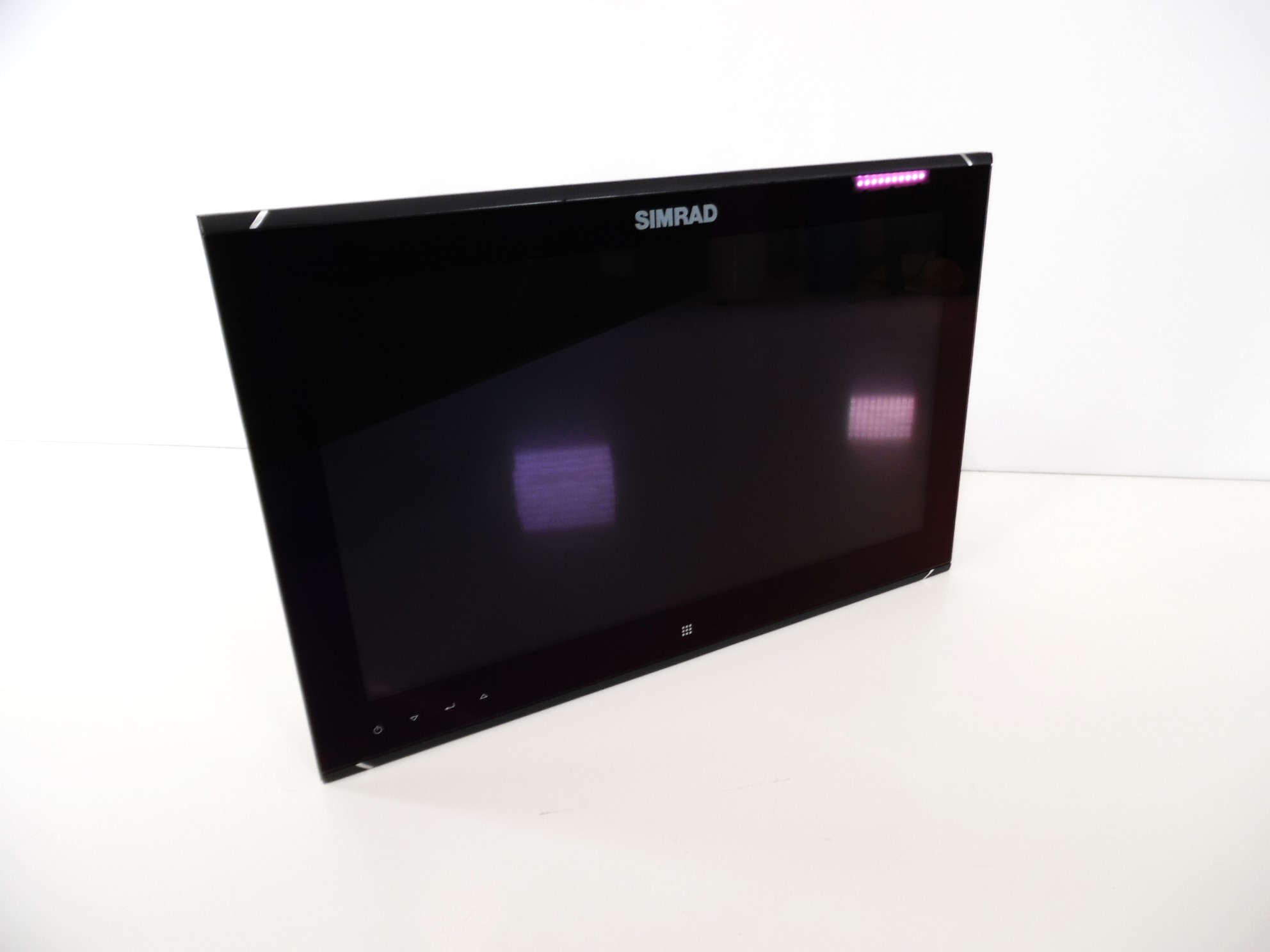 Simrad MO16-T 16″ HD Touch Screen Marine Monitor for EVO2 System ...