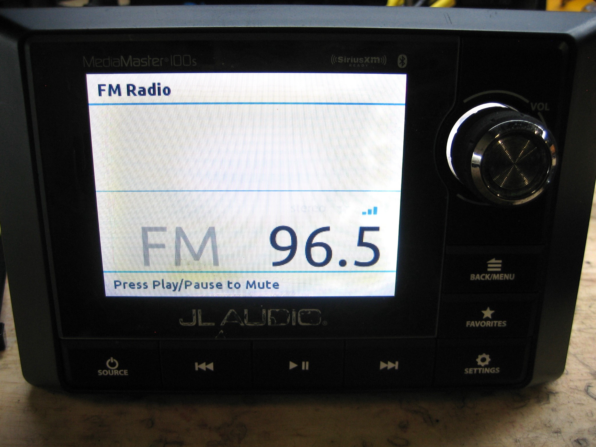 JL Audio MediaMaster MM100S-BE Marine Waterproof Source Stereo Head ...