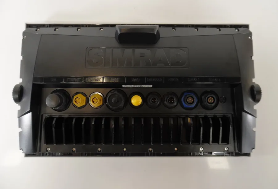 Simrad NSS16 Evo3 16" Touchscreen MFD Chartplotter (Tested Good) W ...