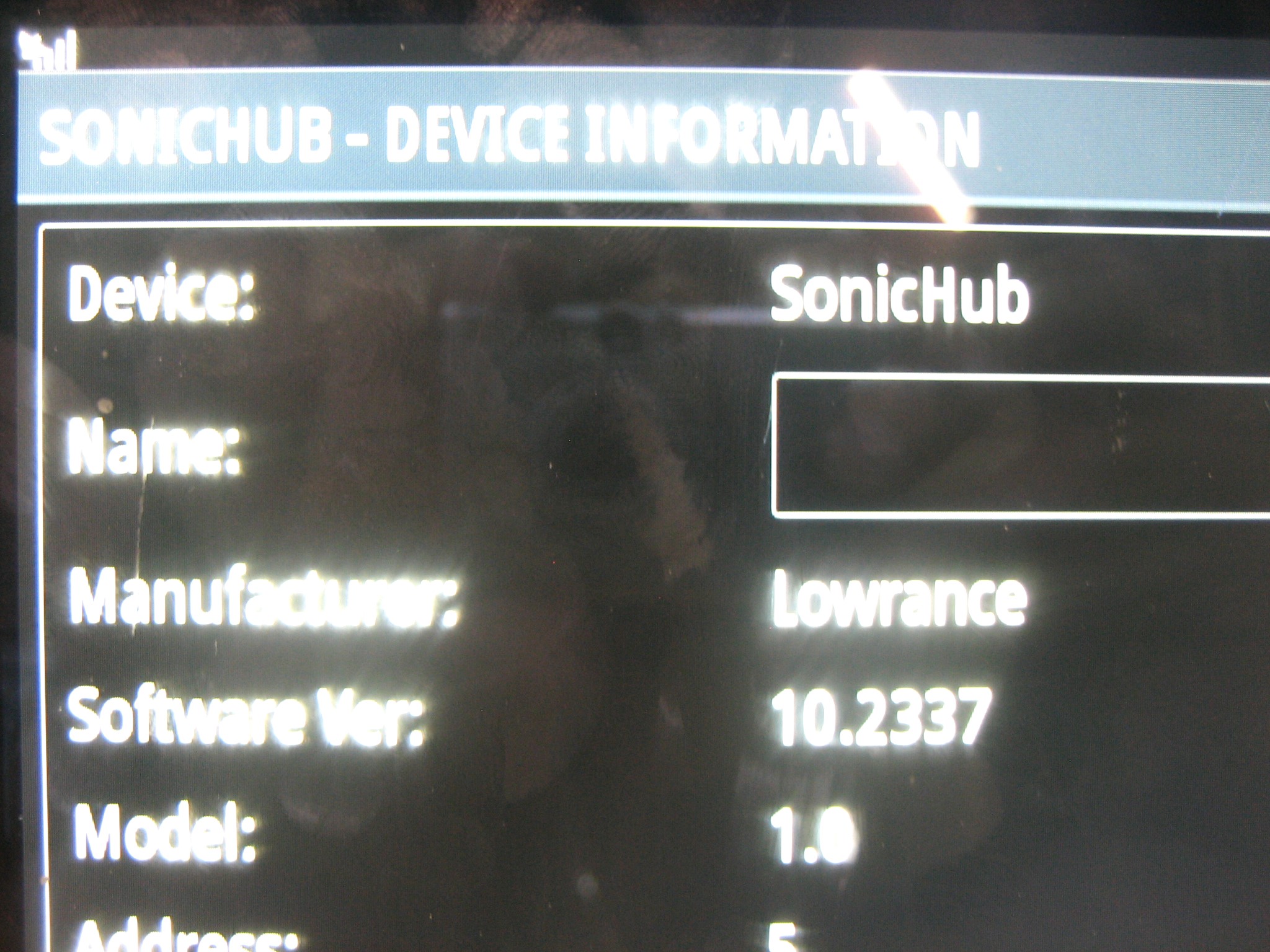 Simrad SonicHub Marine Audio Server With Fusion MS-BT100 - Max Marine ...