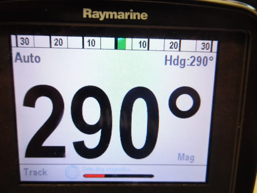 Raymarine~P70 Color Seatalk NG Autopilot Display~E22166 - Max Marine ...
